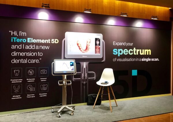iTero Element 5D Intraoral Scanner - Universadent